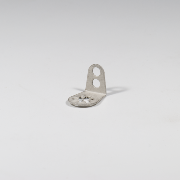 90 Degrees, PN 800-XXX - Zierick Manufacturing Corporation