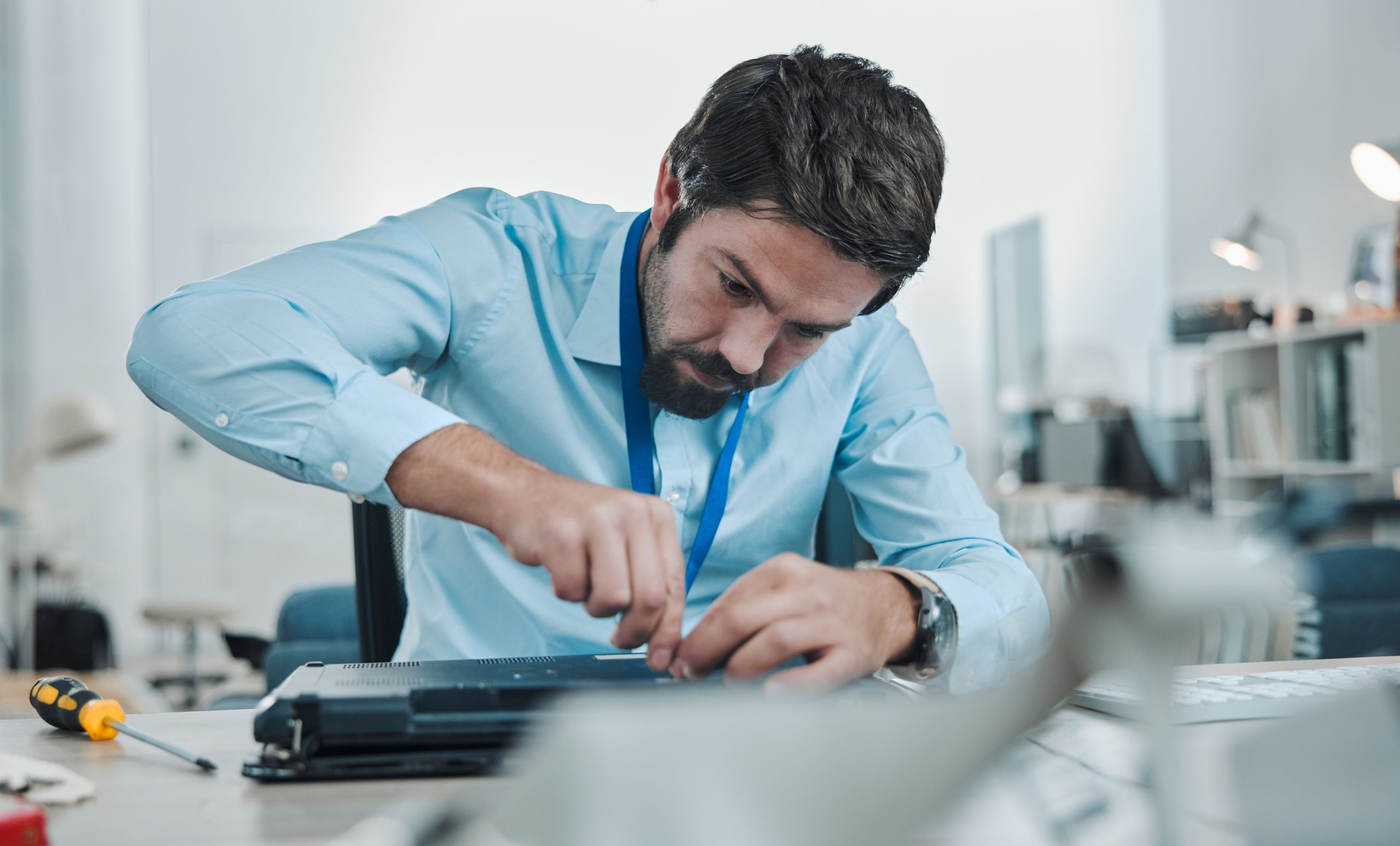 How to Choose the Right Supplier of Electronic Components